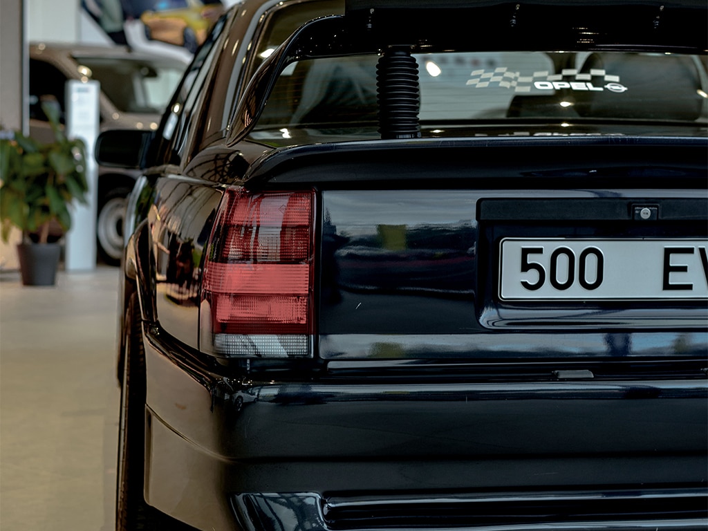 Opel Uutishuone | Opel Omega 500 | Opel Suomi